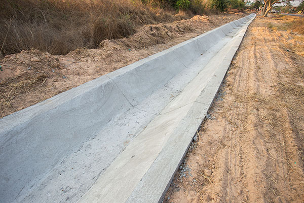 Concrete Gutters | Infinity Concrete Mixers Inc